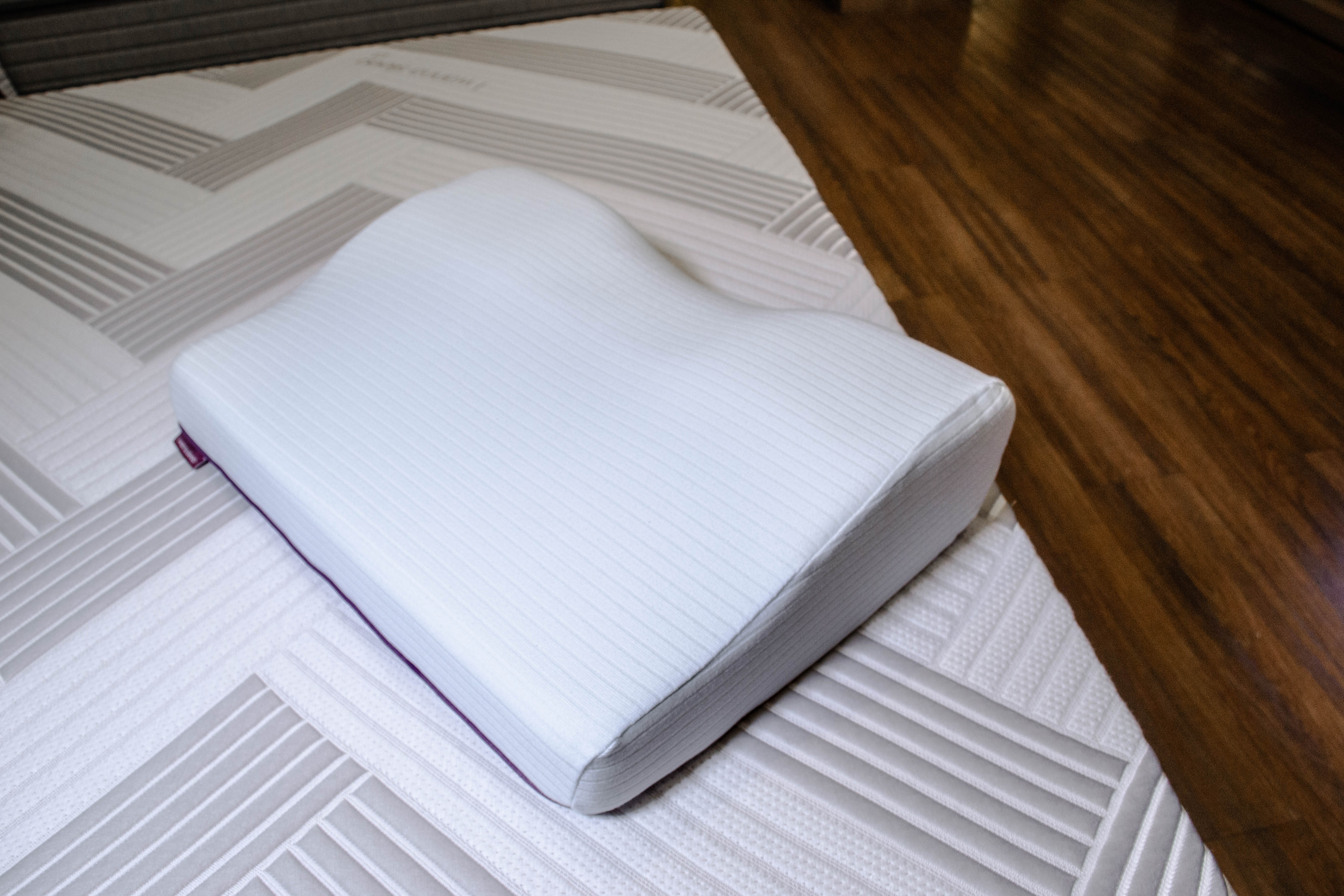 Travesseiro IWS Cervical Original Resenha 2025